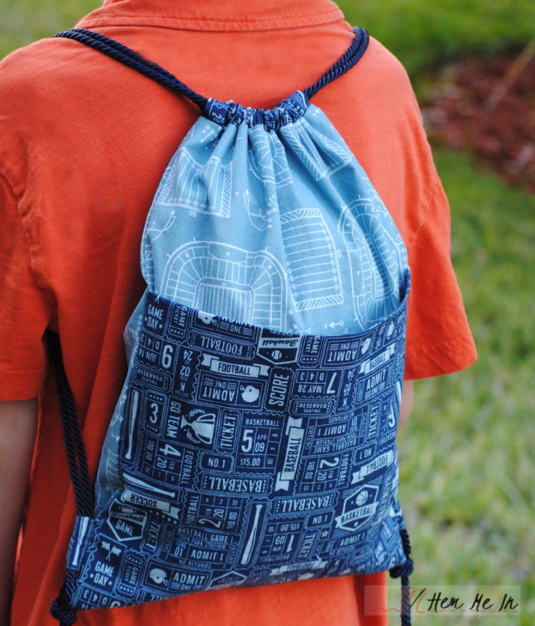 Game Day Drawstring Backpacks + a Tutorial